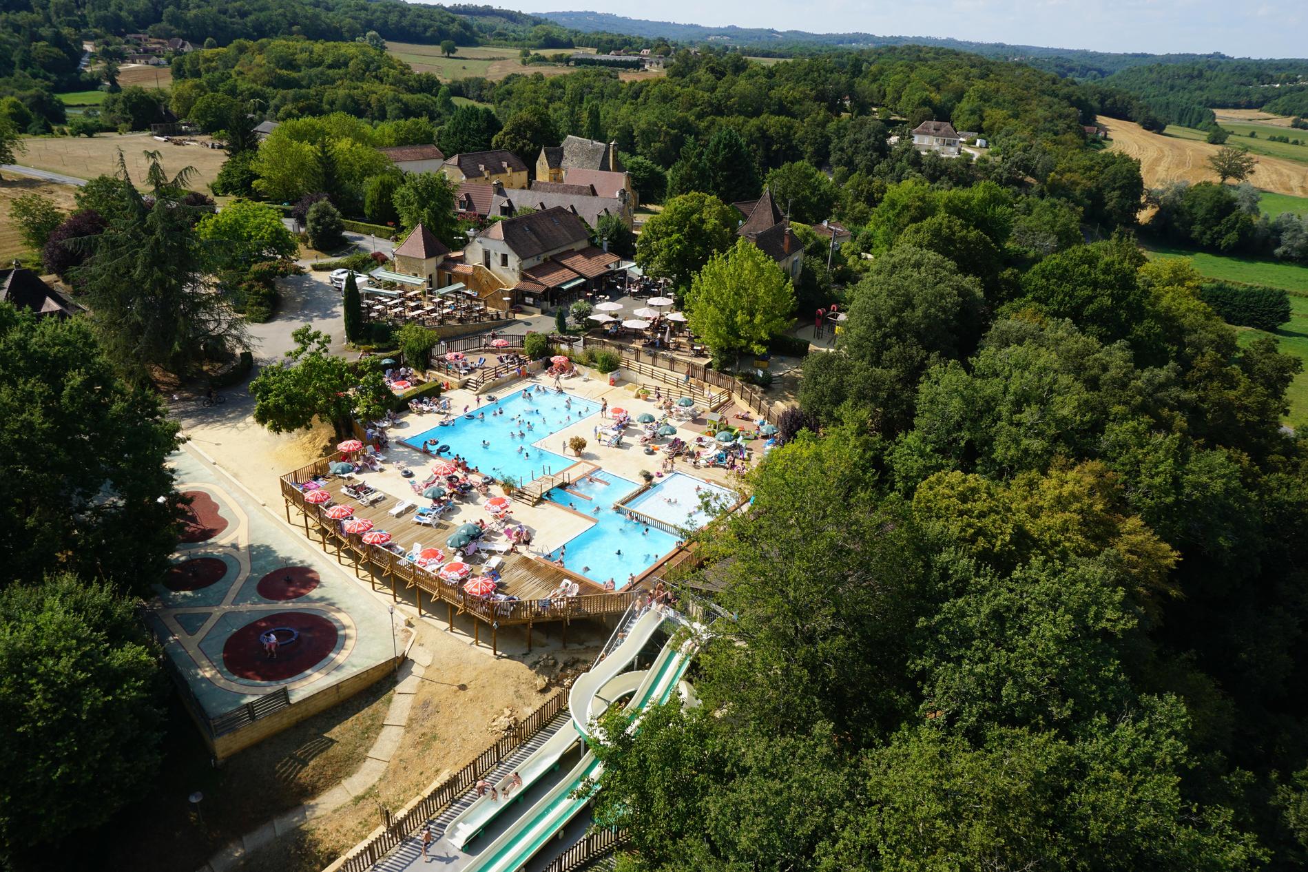 Camping Les Grottes De Roffy in Sainte-Nathalène, Nouvelle-Aquitaine ...